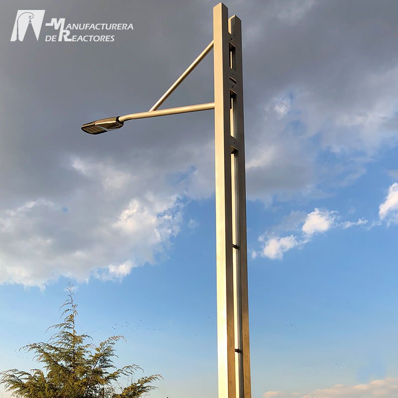 Poste FH - MR - Iluminación y Mobiliario Urbano